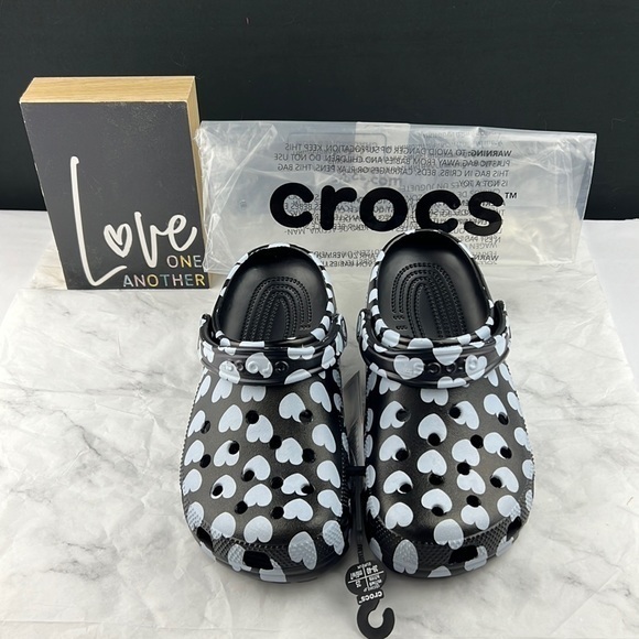 CROCS | Shoes | Crocs Hearts Classic Clog Woman Sz 789 Nwt Firm | Poshmark